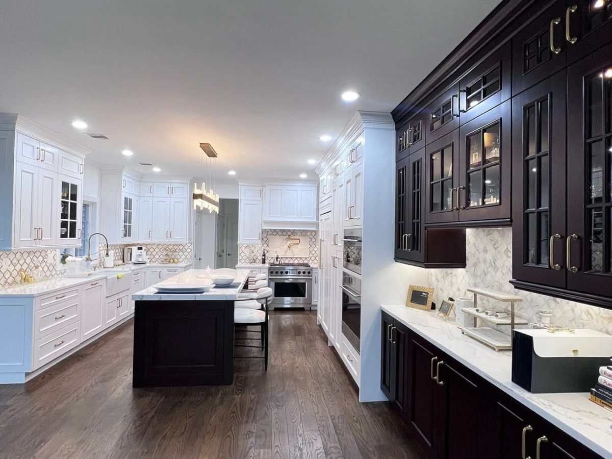 Explore the Beauty of Transitional Kitchen Ideas